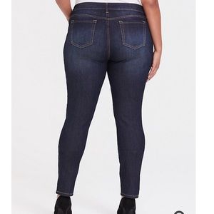 torrid | Jeans | Torrid High Rise Curvy Jeans | Poshmark
